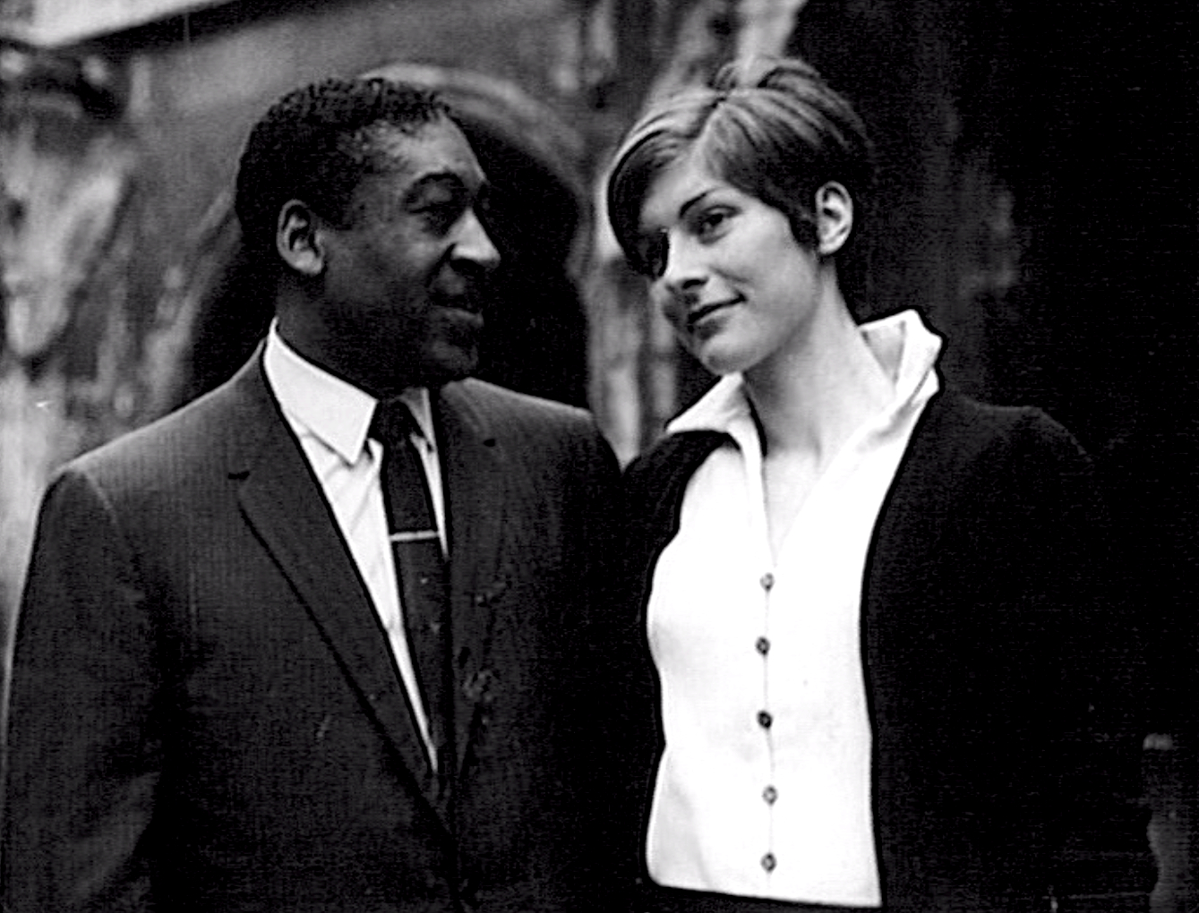 Images de la culture : Hal Singer : Keep the Music Going - catalogue ...